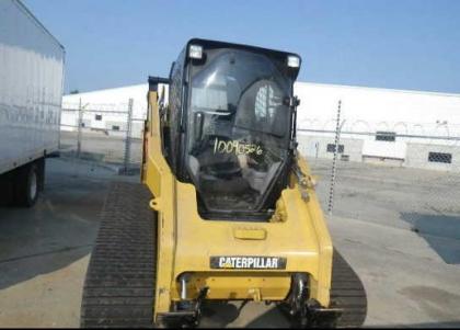 CONSTRUCTION EQUIPMENT > LOADERS > Export this 2010 CATERPILLAR 287C LOADER